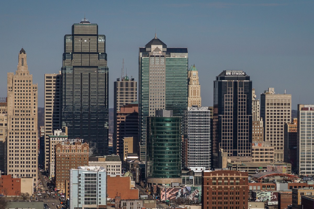 Liquor Store POS System Built for Kansas Compliance and Growth - Cheers POS